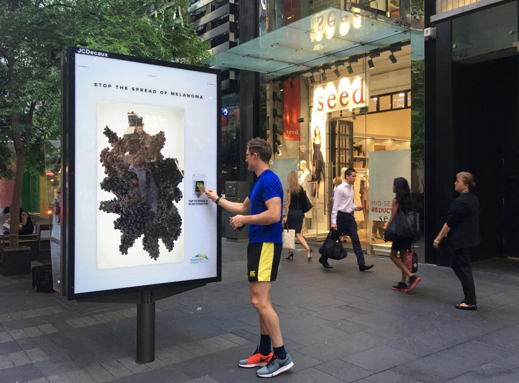 Best Creative Campaigns of October: Contactless Payments, Virtual Experiences and Experiential ...