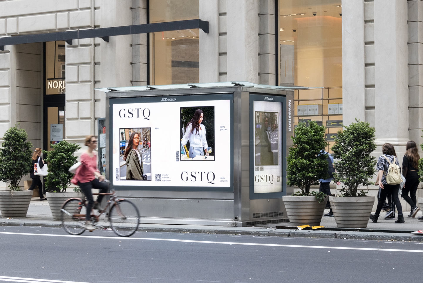 Activating OOH With QR | JCDecaux North America