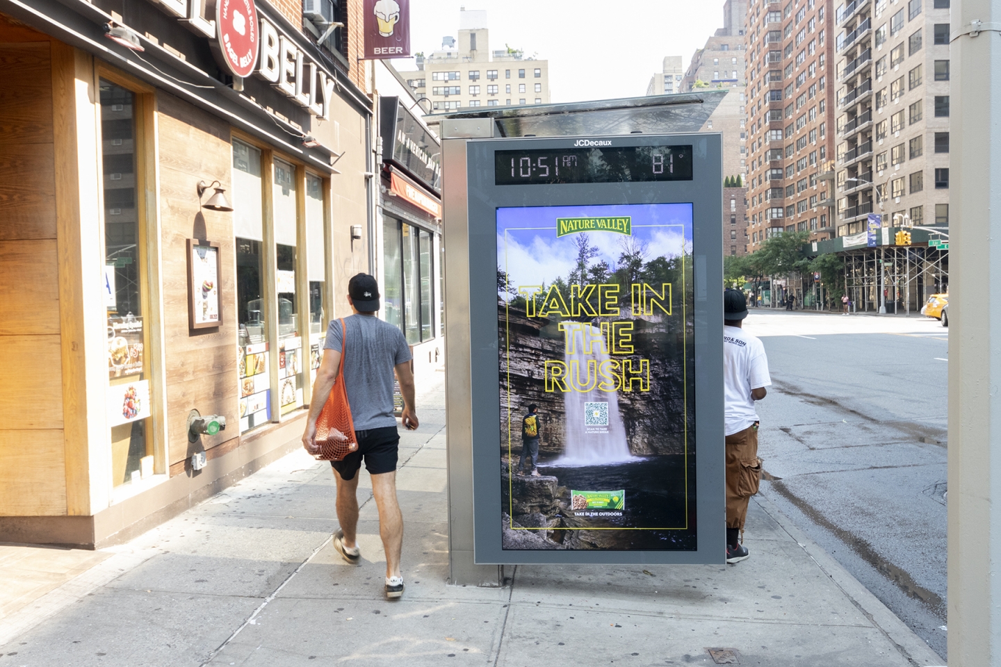 Activating OOH With QR | JCDecaux North America